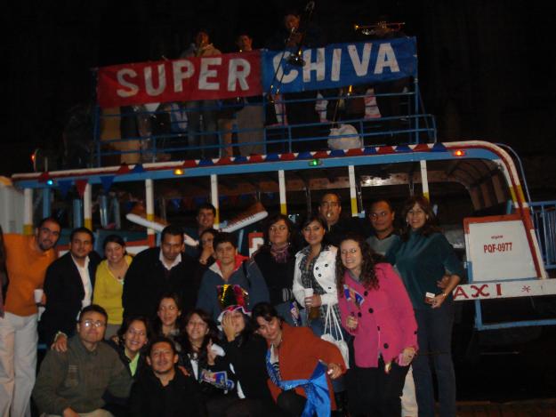 PAYASITOS & HORA LOCA: CHIVA PARA FIESTA DE QUITO